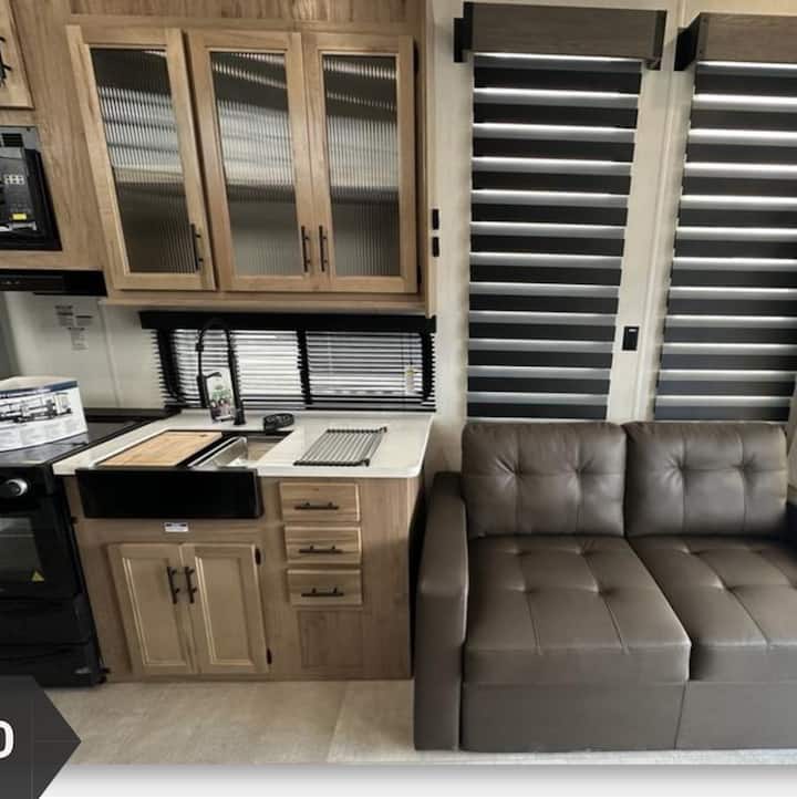Glamping - Apple Valley, CA