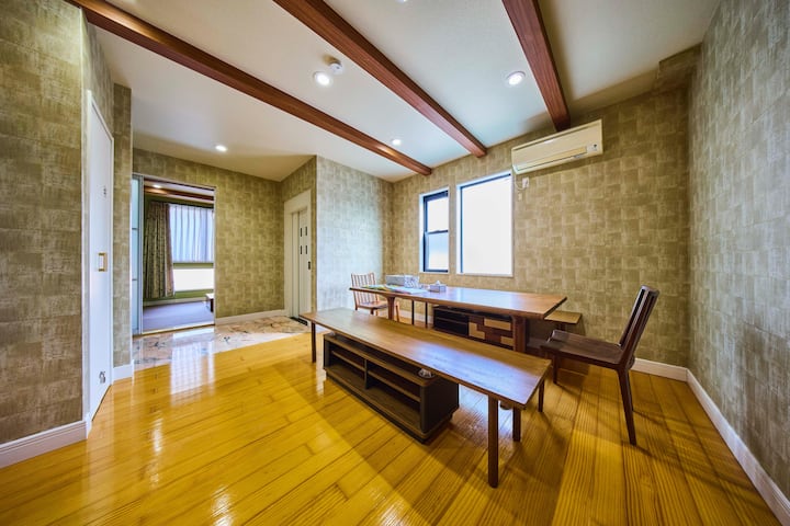 【9名ok!】京都三条京阪から徒歩3分！ファミリー＆グループに最適な一棟貸し（エレベーターあり） - Kyoto