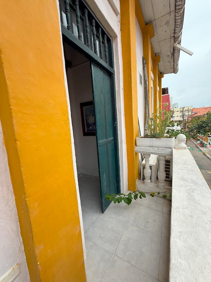 Apto C. Balcon /Getsemani / 5p -1 - Cartagena