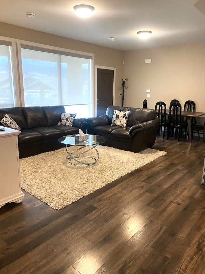 4br Suite Near Quail Ridge: Golf Retreat - Kelowna