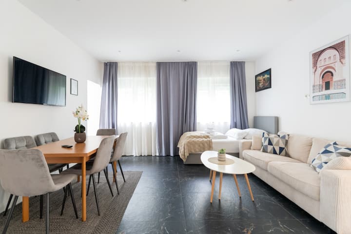 Near Vienna•60m²•6 Guests• Self Check-in & Parking - Tulln an der Donau