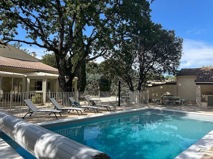 Private Villa In Mazan With Pool Near Mont Ventoux - Francia