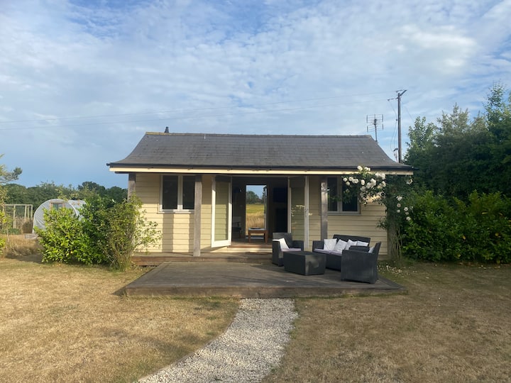 Woodside Lodge - Mersea Island