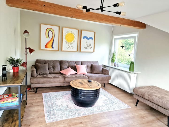 Stilvolle 100qm Ferienwohnung Mit Großer Terrasse. - Bad Wildbad