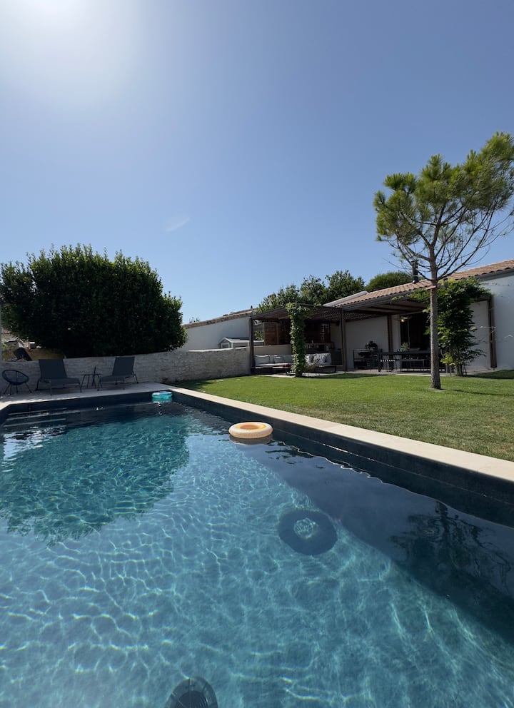 Villa Familiale Piscine Et Spa Proche îLe De Ré - La Rochelle
