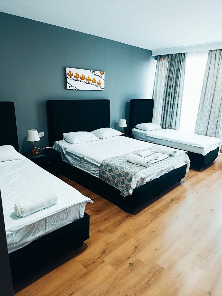 Marmaray Yht Ve Sahile 2 Dakika - Yayla