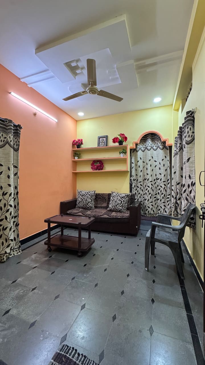 Lalitha 1bhk House No. 2 - Hyderabad