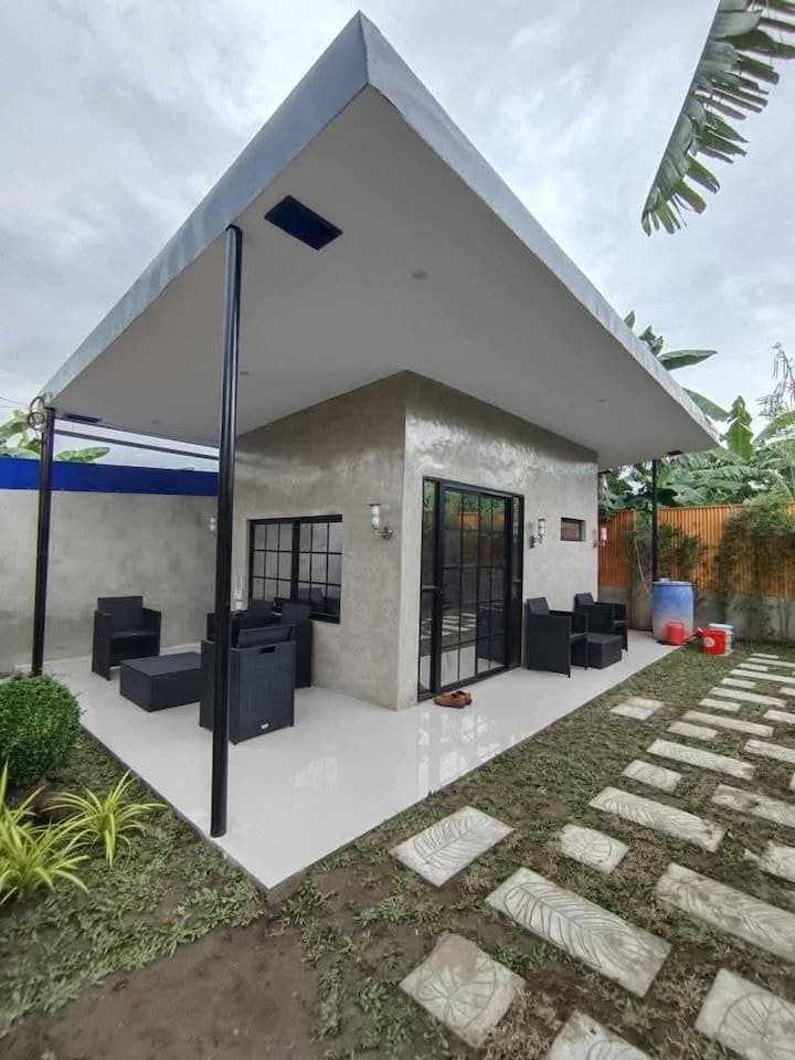 Leuvilla - Pila, Philippines