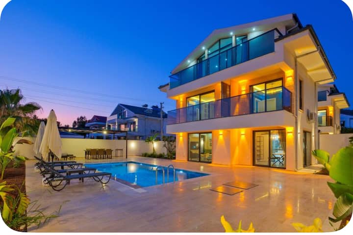 Lavida Fethiye Villa -
Private Pool Villa For 6 - Çalış Beach