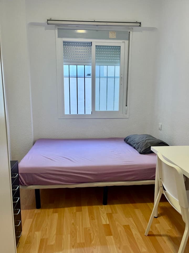 Habitación Excelente Ubicación 2 - Málaga