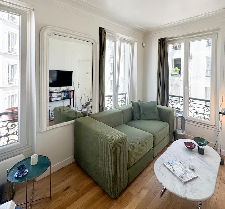 Studio Lumineux Haut Belleville - Paris