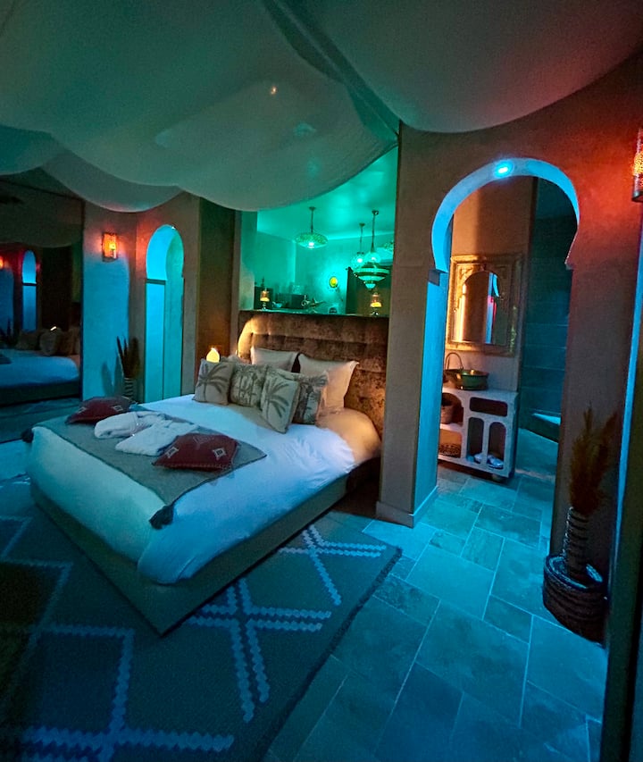 Suite Orientale Et Magique Avec Jacuzzi Et Jeu - Auterive