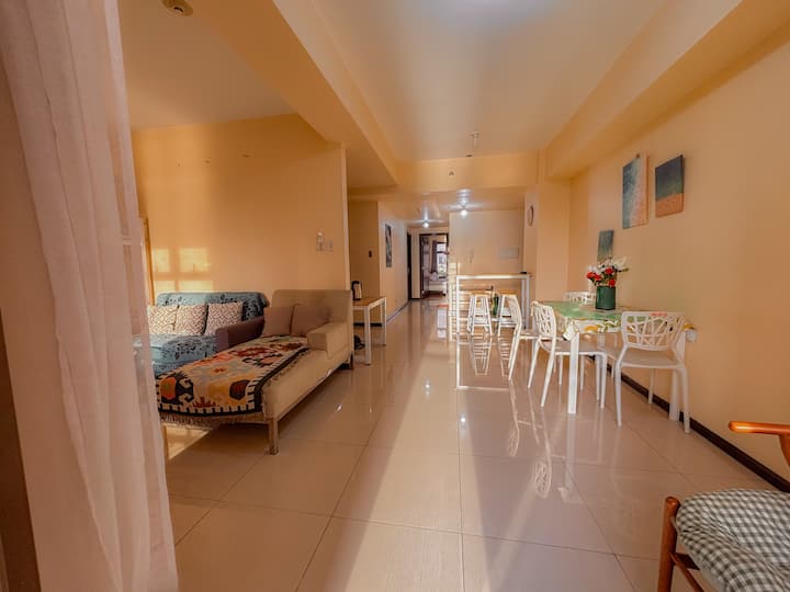 Lemoon’s - 2 Bedrooms & 3 Bathrooms - Manila