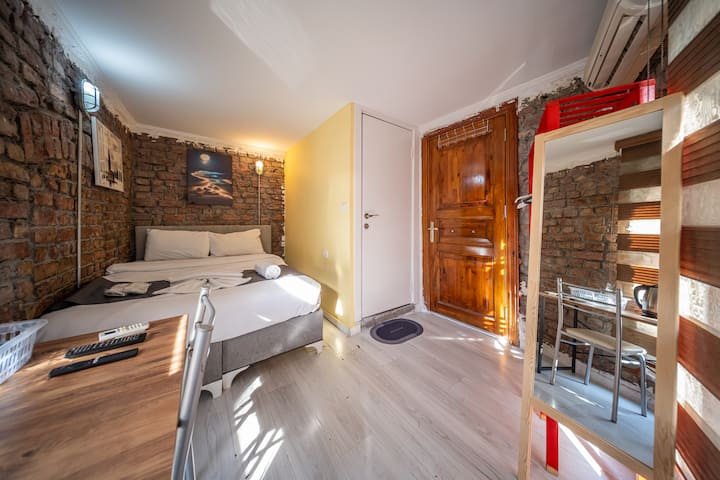 ÇIft Kişilik Oda - Beykoz