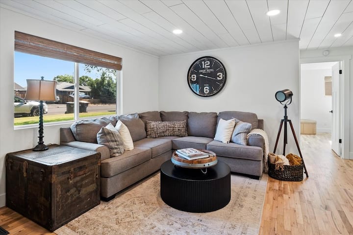 Entire Home In Redmond - Redmond, OR