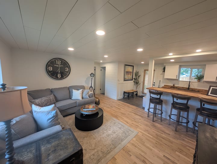 Entire Home In Redmond - Redmond, OR