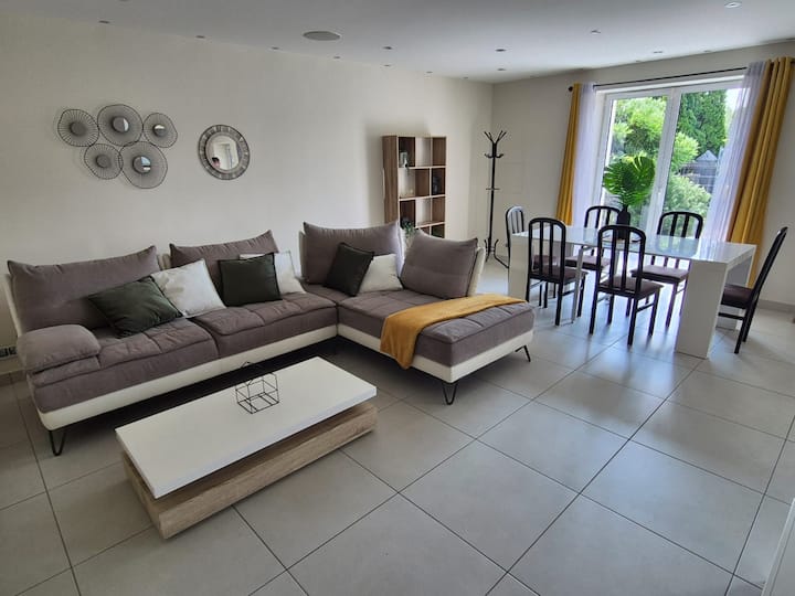 Grande Maison 150m2 Spacieuse Et Confortable - Moirans