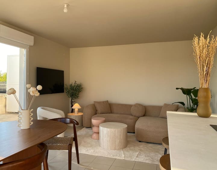 Appt De Standing, Grand Roof-top, Parking, Clim - Juvignac