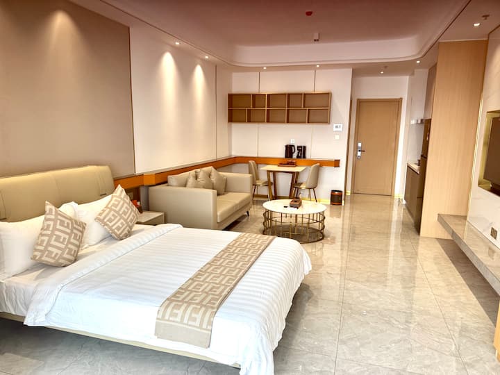 3 River & Royal Palace View| Non-smoking - Cambodia