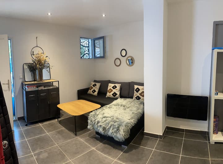 T2 Rez De Jardin Maison - Trets