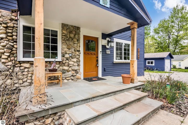 Awenasa - Up North Paradise - Alden, MI