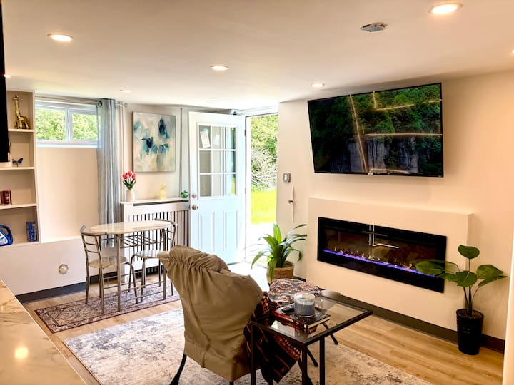 Private Entrance & Big Patio - Brockton, MA