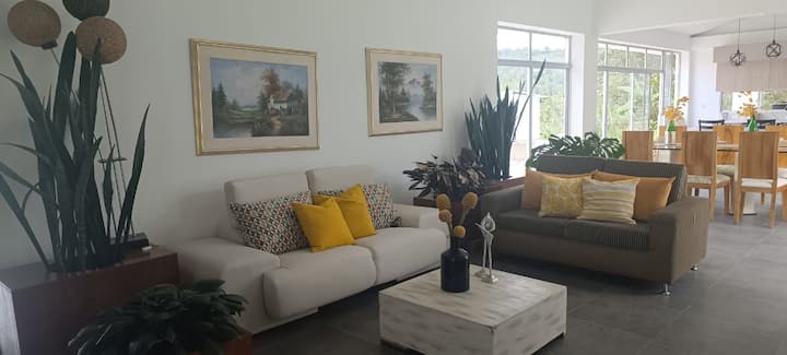 Casa Campestre Montearroyo - Subachoque