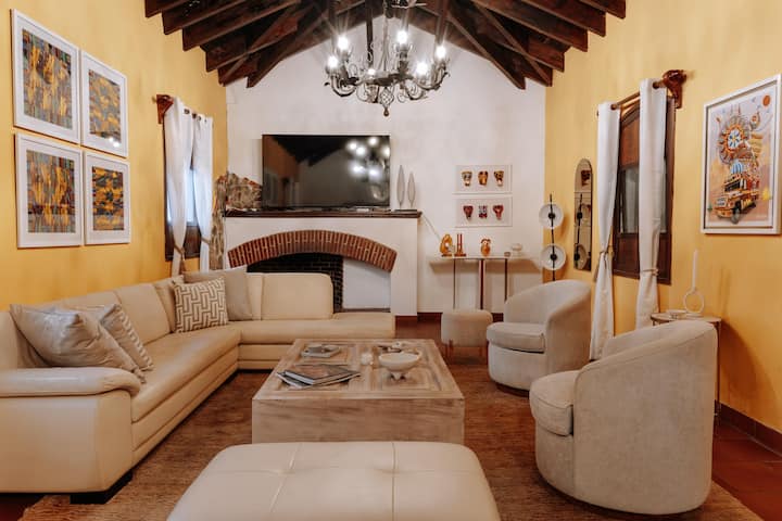 Casa De Lujo 6 Habitaciones - Guatemala