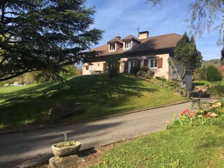 Charvonnex - Villa Entre Lac Et Montagnes - Cruseilles