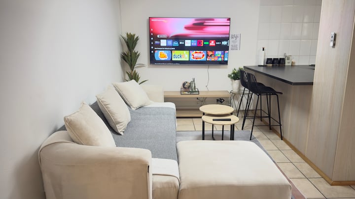 16 On Snoopy - Mbombela