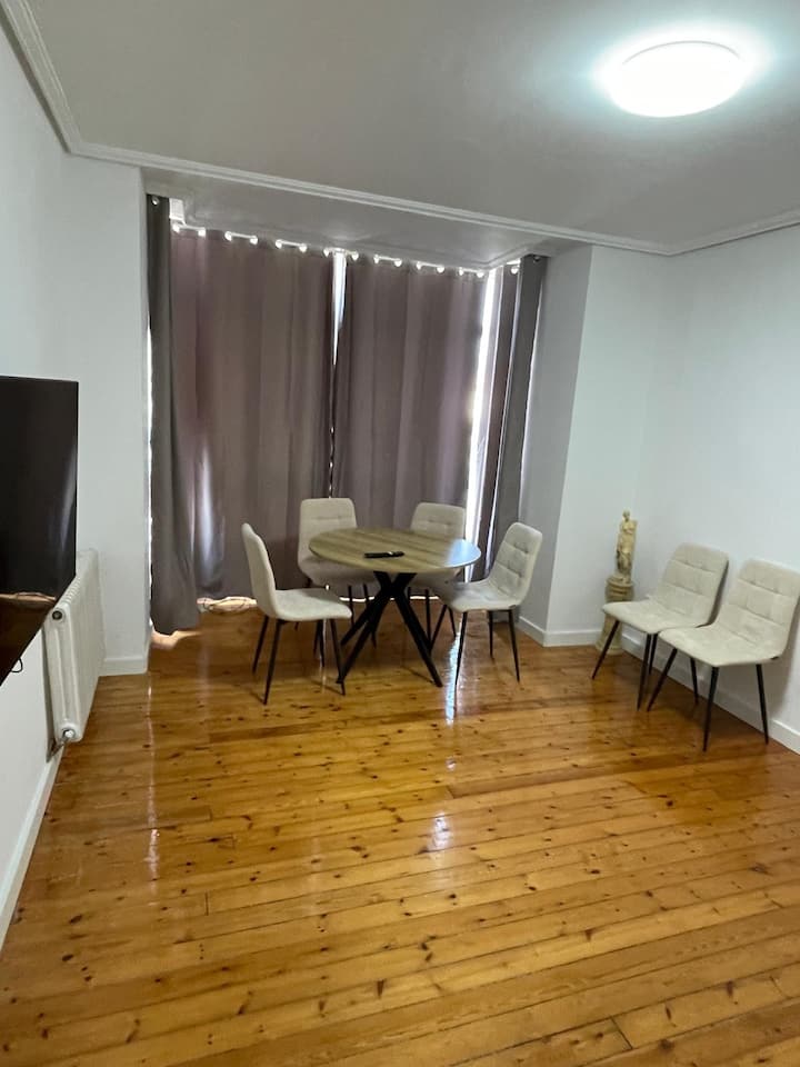 Luminoso Y Cálido · Vacaciones Tranquilas Reinosa - Reinosa