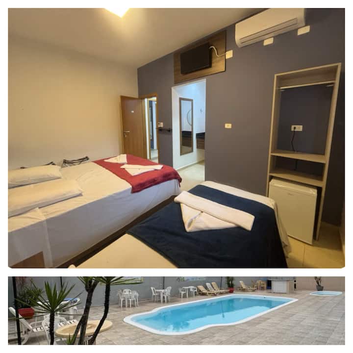 105 – 180m Praia Enseada, Ar, Frigobar, Enxoval - Ubatuba