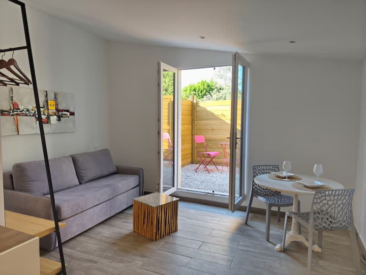 Studio 2/3 Personnes Climatisé Avec Patio Rdc - Villeneuve-lès-Avignon
