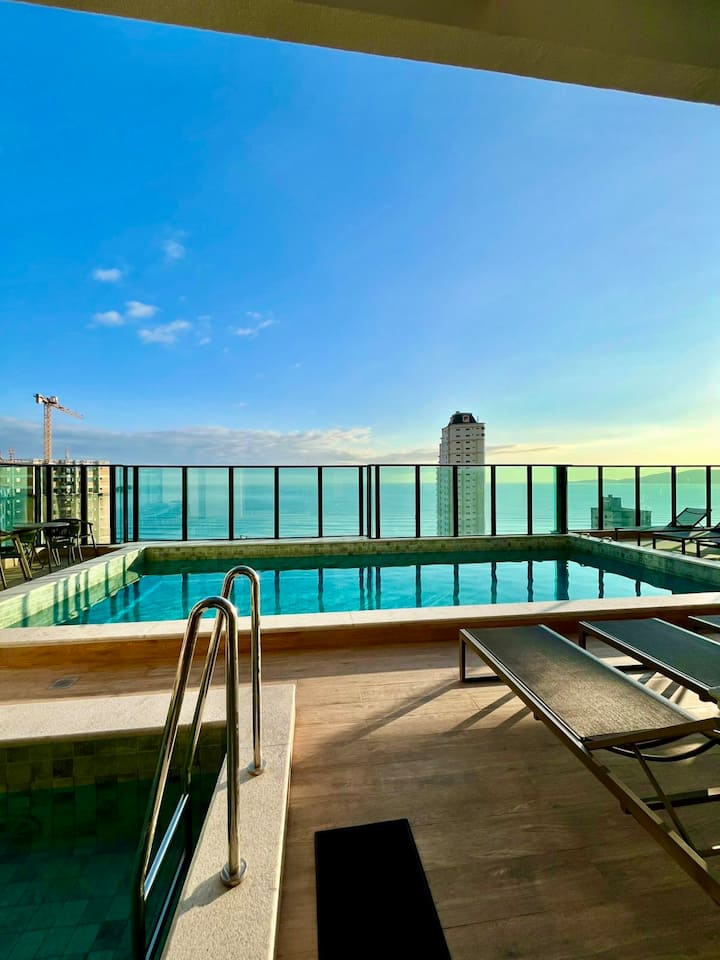 Ap Tropical 2 Suítes Vista Mar/itapema/piscinas - Itapema