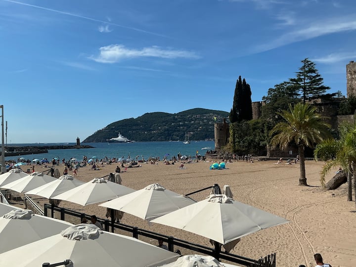 Family Apartment For 5  Pool Near The Beach - Mandelieu-La Napoule