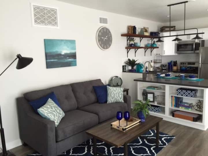 The Rusticasa - Calabasas, CA