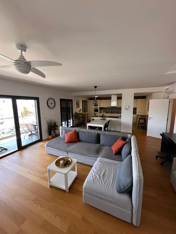 Faro Vue Mer Rooftop Jacuzzi + Piscine Sur Le Toit - Faro