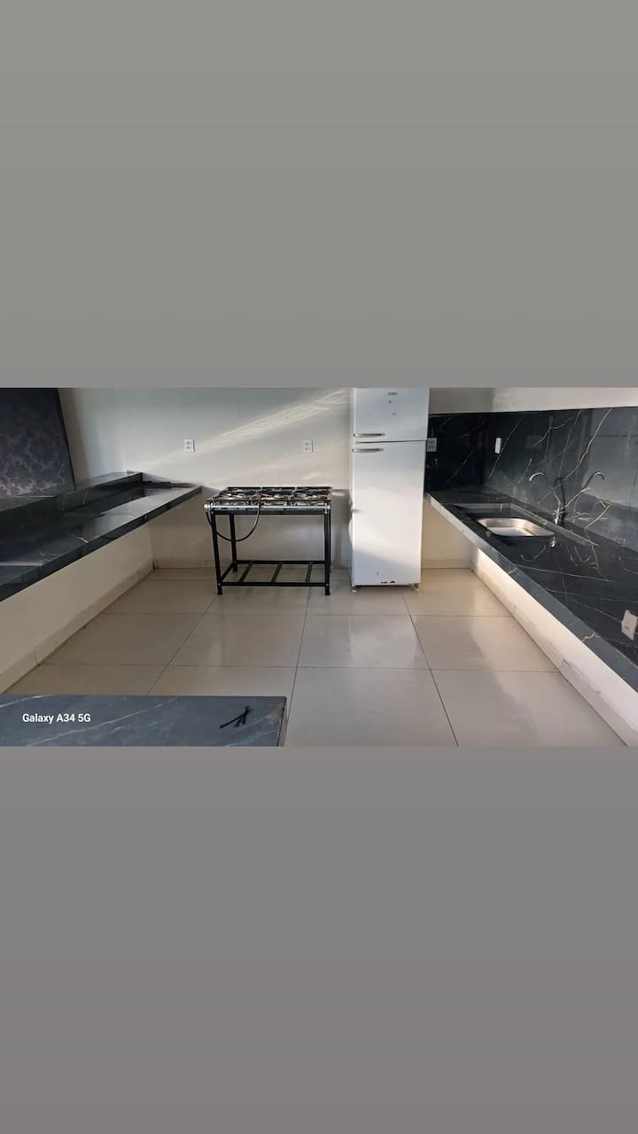 Chacara
Piscina 
Churraqueira - Uberlândia