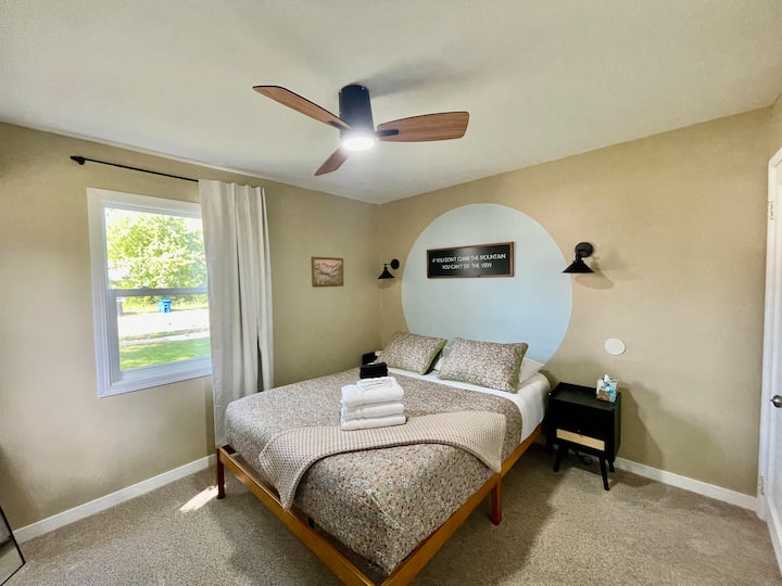 Basecamp | Minutes To Sdsmt, Dt, Monument & Hwy 16 - Rapid City, SD