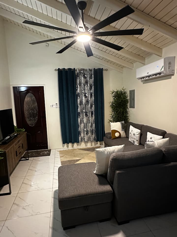 Home In Old Harbour - Jamaica