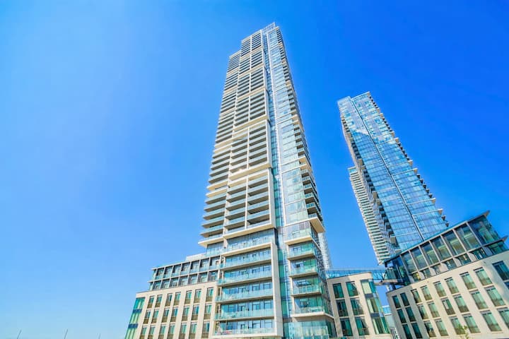 Entire 2 Bed+2 Bath Condo @ Vmc, 3 Mins To Subway - Vaughan