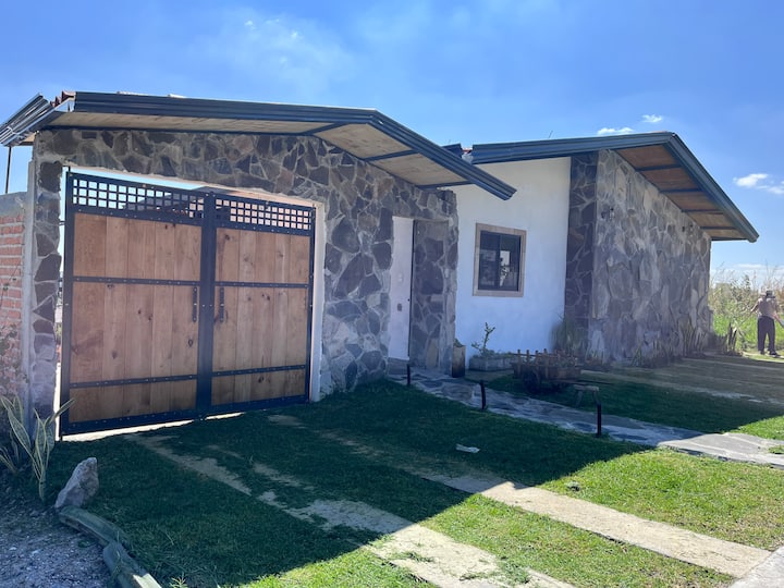 Refugio El Laurel. - México