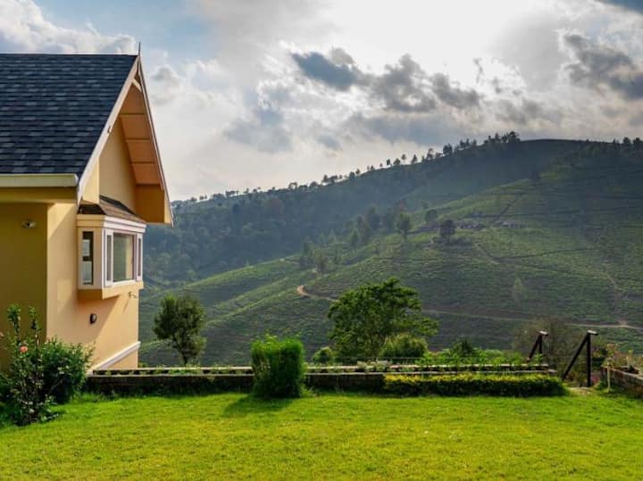 The Yellow Tulip | Nilgiri Bliss, A Sunlit Chalet - Coonoor
