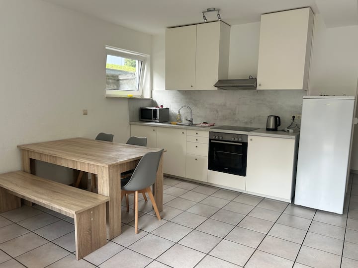 Monteurwohnung Mit 4 Betten - Bad Friedrichshall