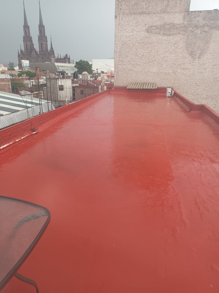 Rento Departamento 3' Piso - Zamora