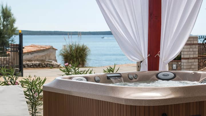 House Gabriella By Villas Guide - Nerezine