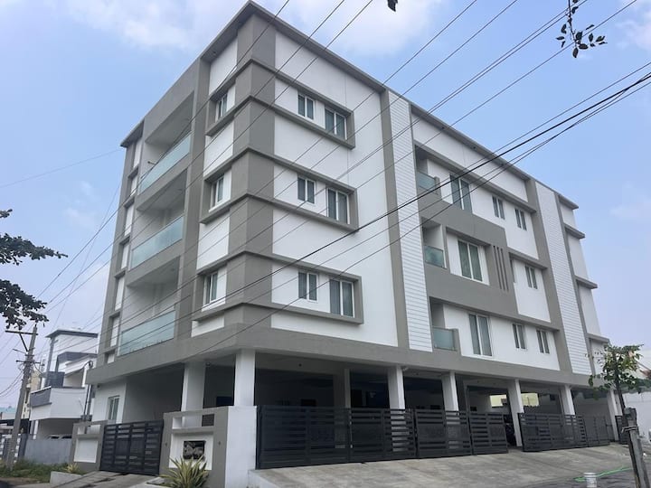 Thulasi Avanue 3bhk - Pollachi