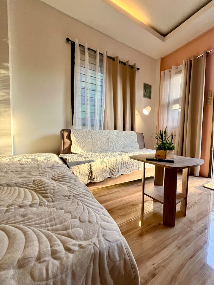 Home In Downtown Cdo W/ Balcony - Cagayan de Oro
