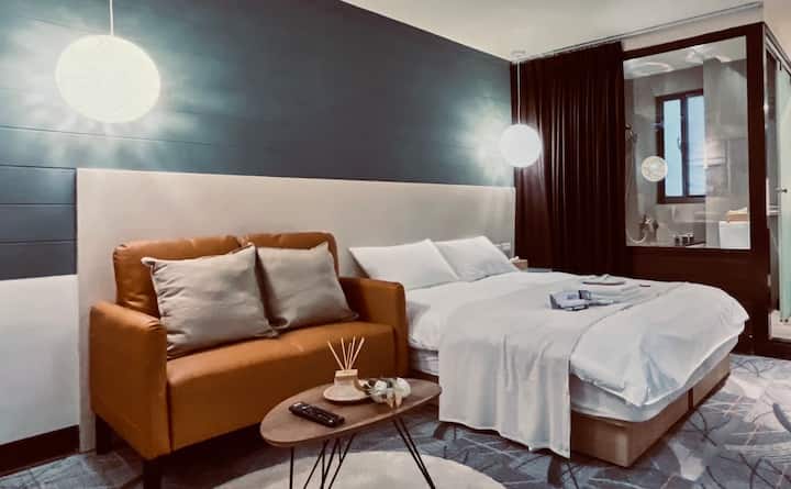【有窗】City Light Double Room｜ximen Mrt Station 305 - China