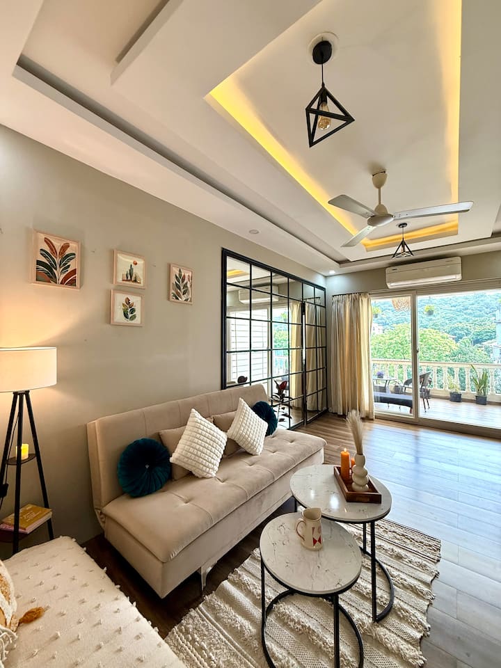 Dishneyden-luxe 1bhk W/pool-mountain View-thalassa - Goa